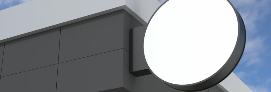 Fabrication d'enseigne pour magasins : matériaux et impact visuel